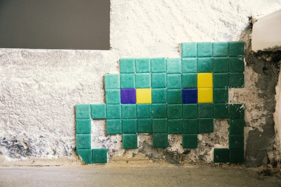 Visit the Invader mosaics in MGLC Grad Tivoli • MGLC